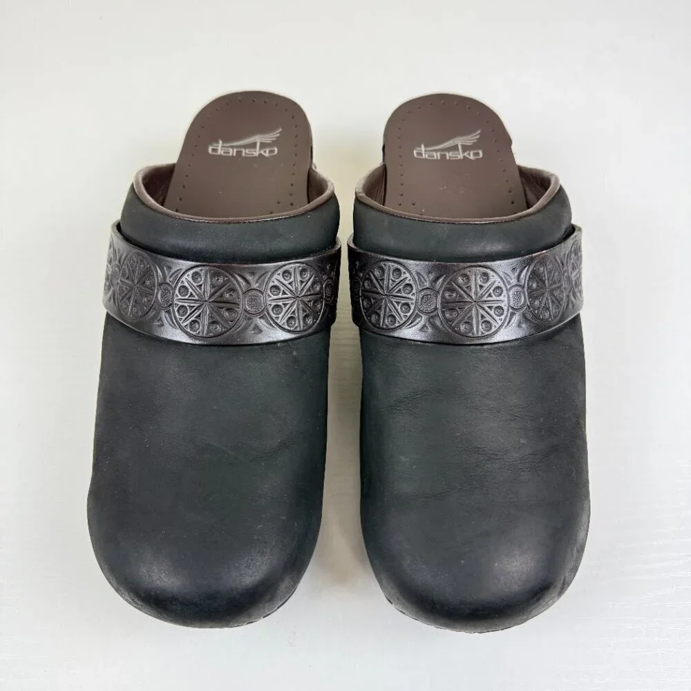 Dansko | Shoes | Euc Dansko Sandra Black Burnished Clog | Poshmark